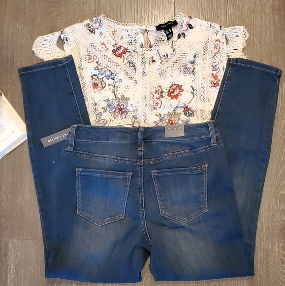 The Limited | Jeans | The Limited Mid Rise Skinny Jeans | Poshmark